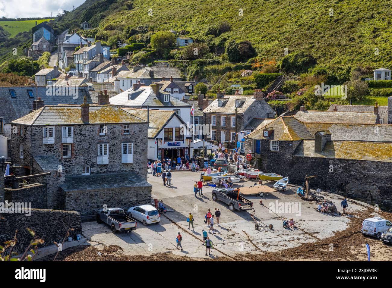 Port Isaac Idyllic quaint Cornish fishing village from 14th Century ...