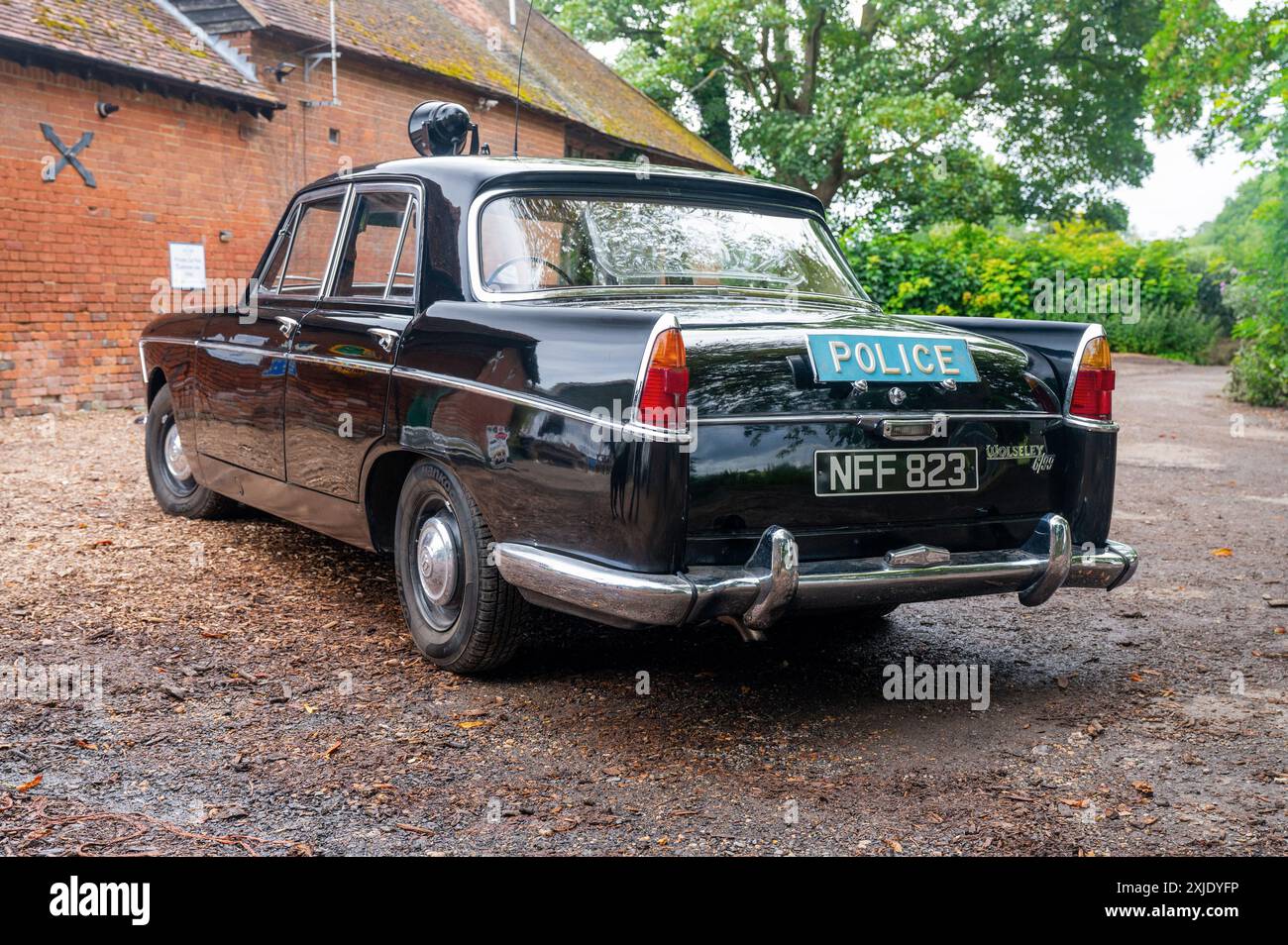 1960 Wolseley 6/99 Metropolitan Police traffic car with correct livery ...