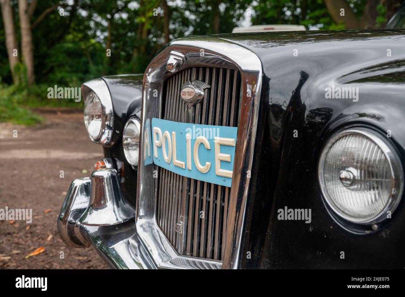 1960 Wolseley 6/99 Metropolitan Police traffic car with correct livery ...