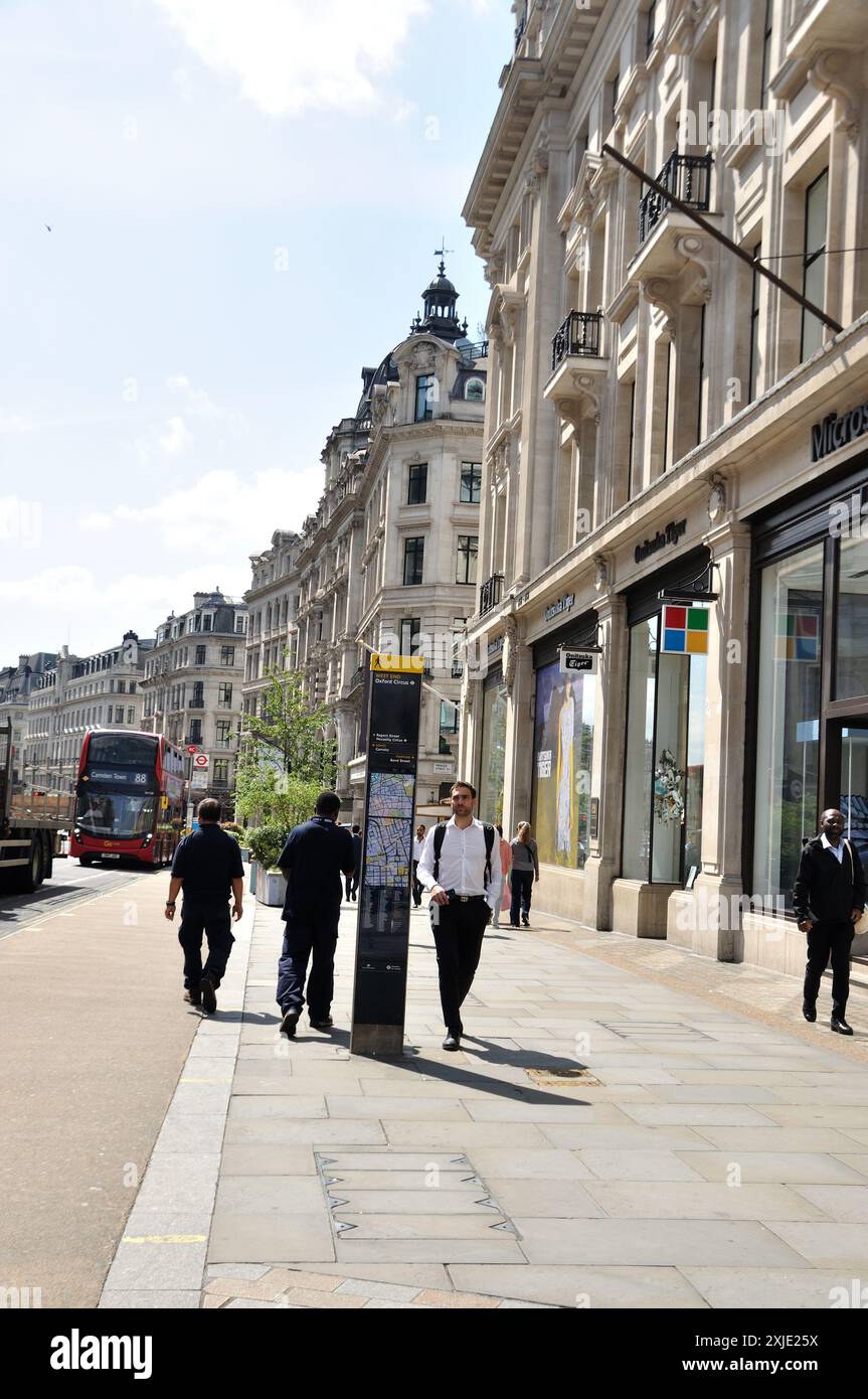 Regent Street, West End, London, England, UK - busy shopping street ...