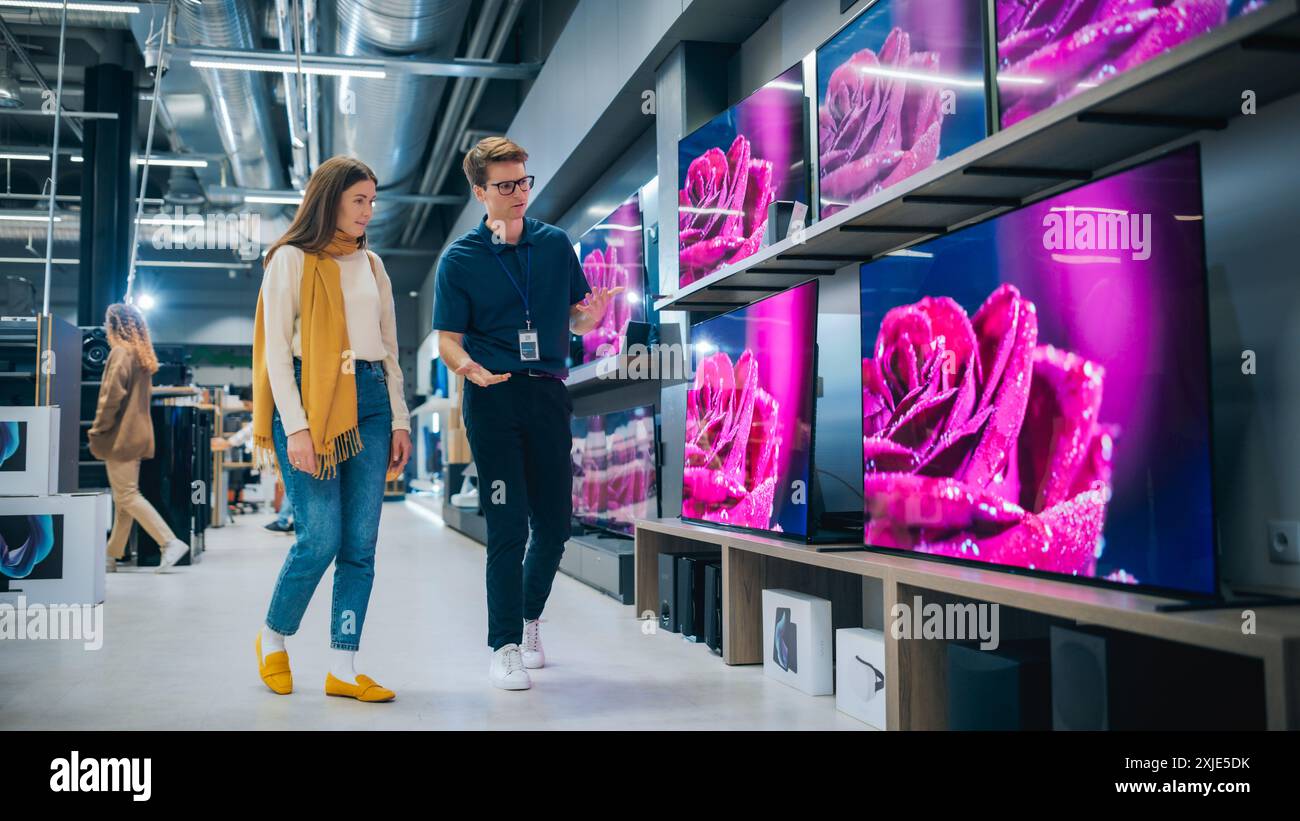 Sales rep in supermarket hi-res stock photography and images - Alamy