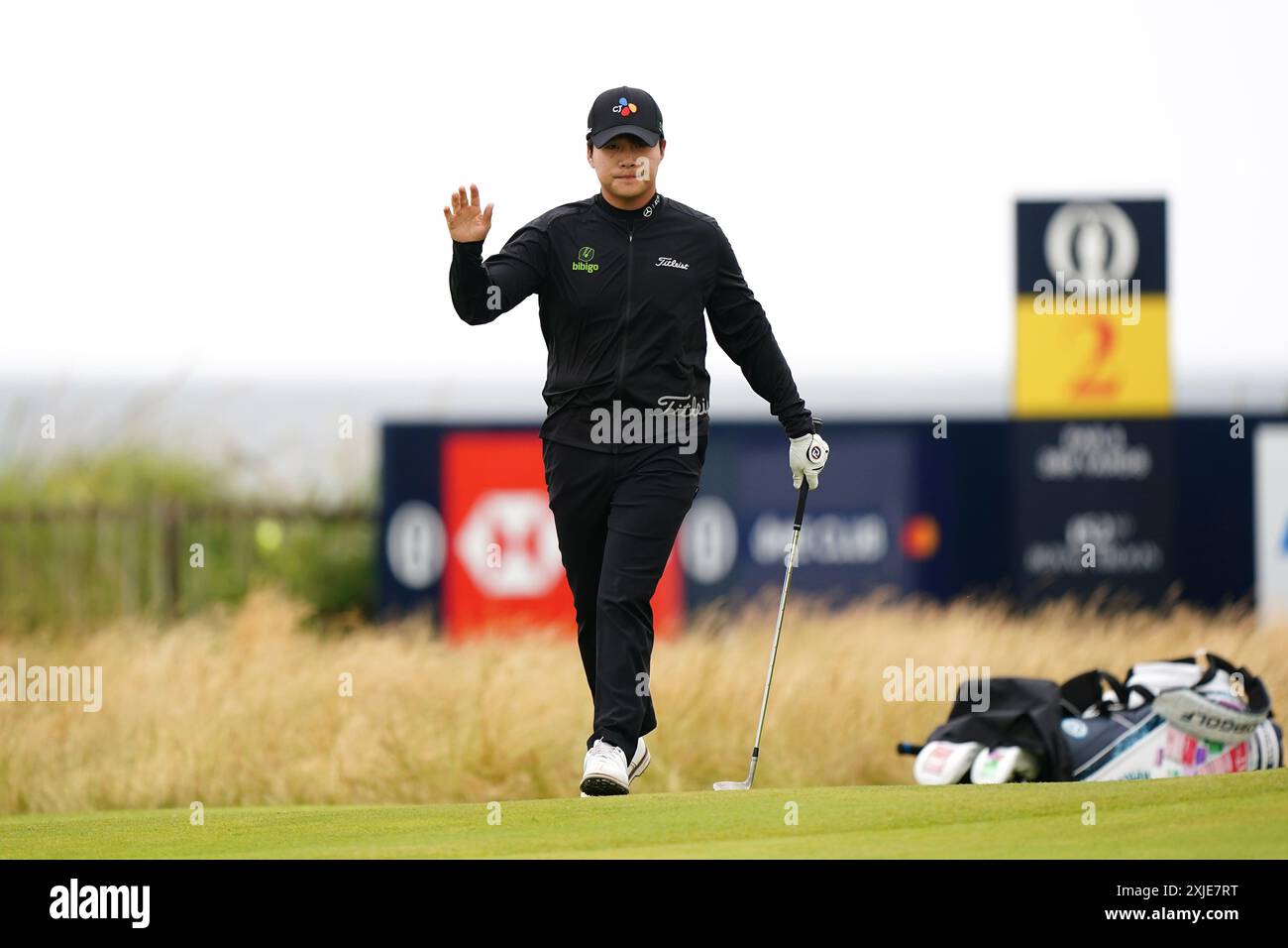 Min kyu kim hi-res stock photography and images - Alamy