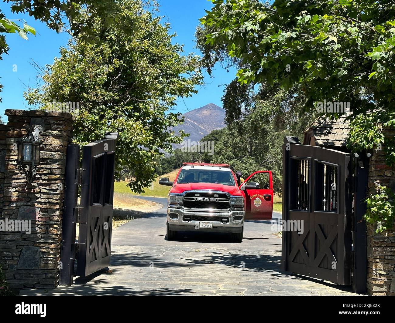 Neverland gates hi-res stock photography and images - Alamy