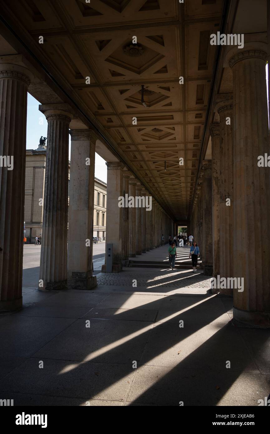 Friedrich August Stüler's colonnades,The colonnades on the south and ...