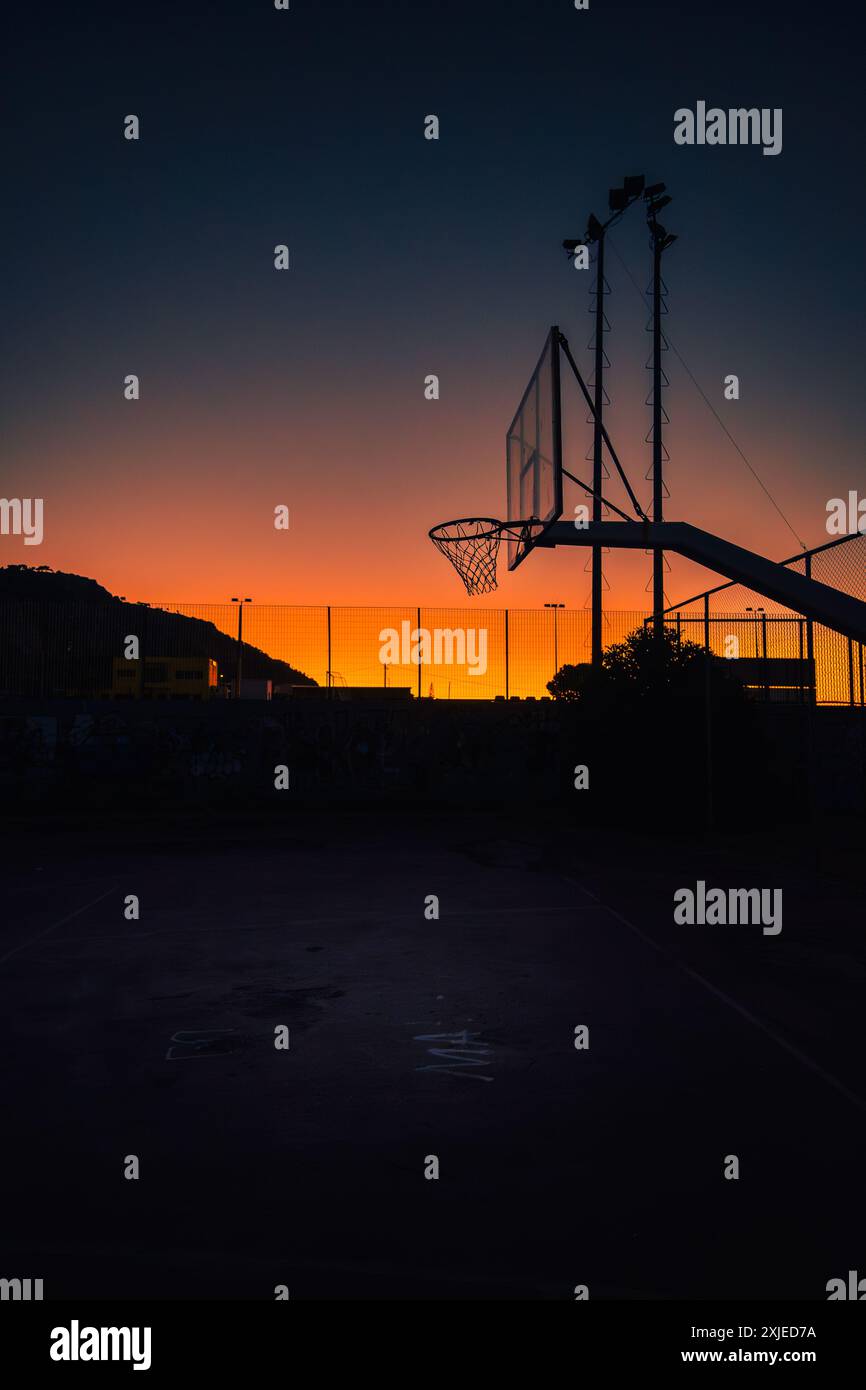 Basketball court sunrise hi-res stock photography and images - Alamy