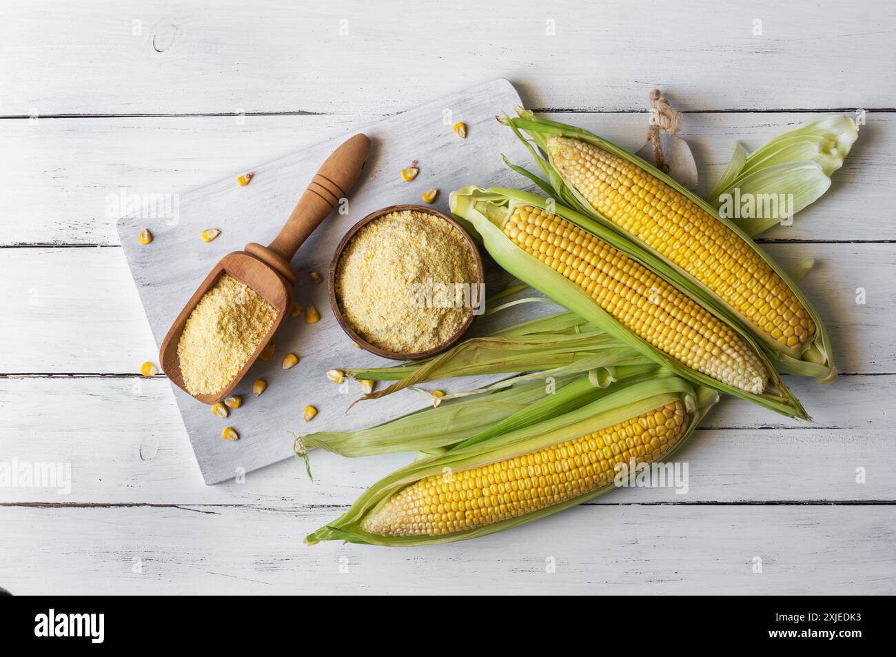 Corn cobs and corn kernels hi-res stock photography and images - Alamy