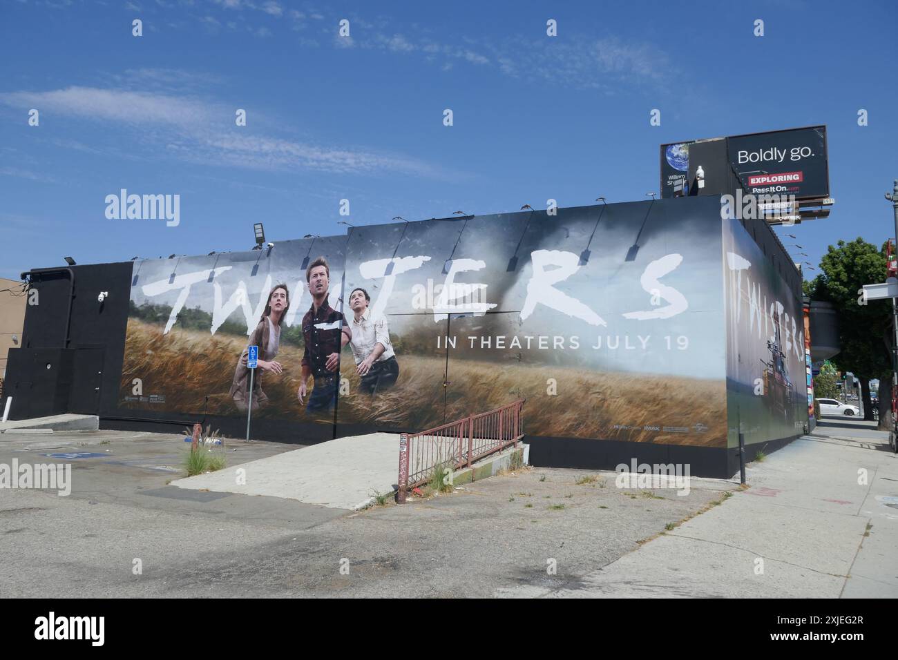 Los Angeles, California, USA 17th July 2024 Twisters Art Mural ...