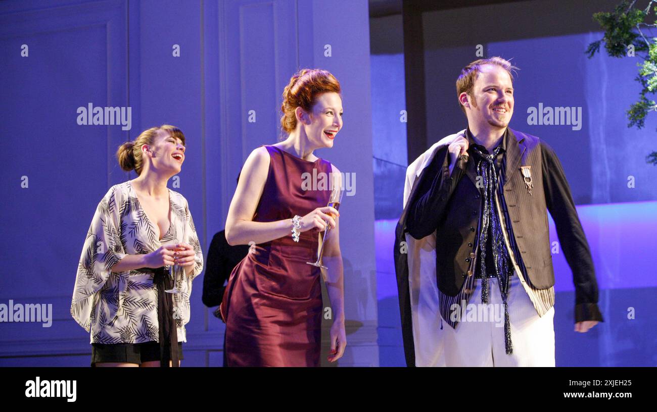 l-r: Hayley Atwell (Belinda), Nancy Carroll (Mrs Loveit), Rory Kinnear ...