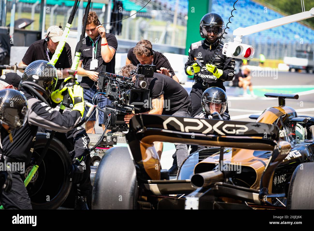 Apxgp hi-res stock photography and images - Alamy