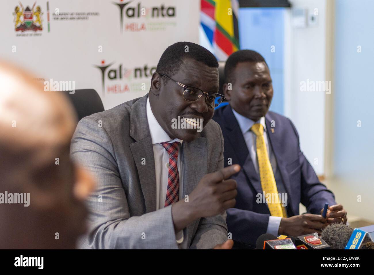Paul tergat paris 2024 hi-res stock photography and images - Alamy