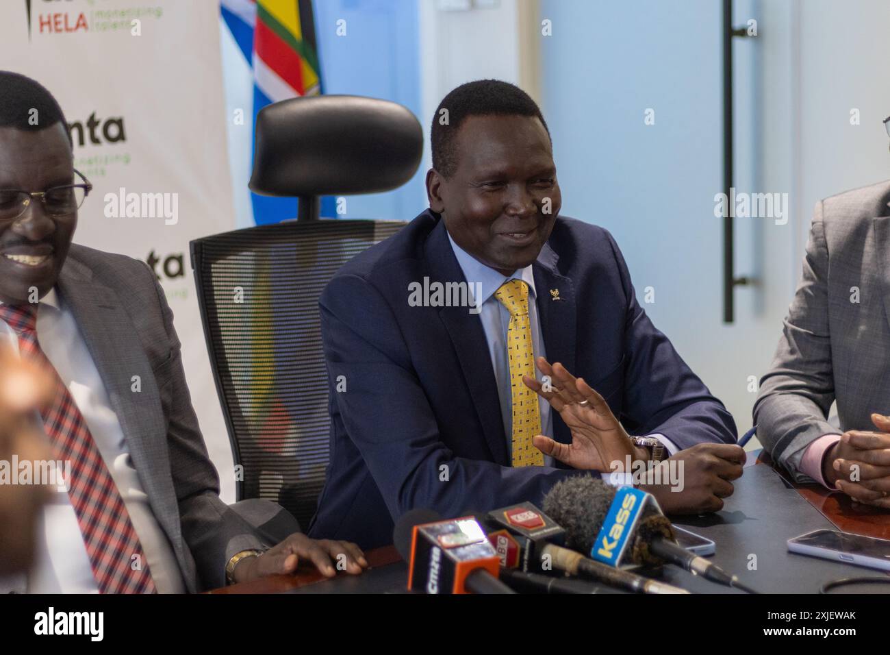 Paul tergat paris 2024 hi-res stock photography and images - Alamy