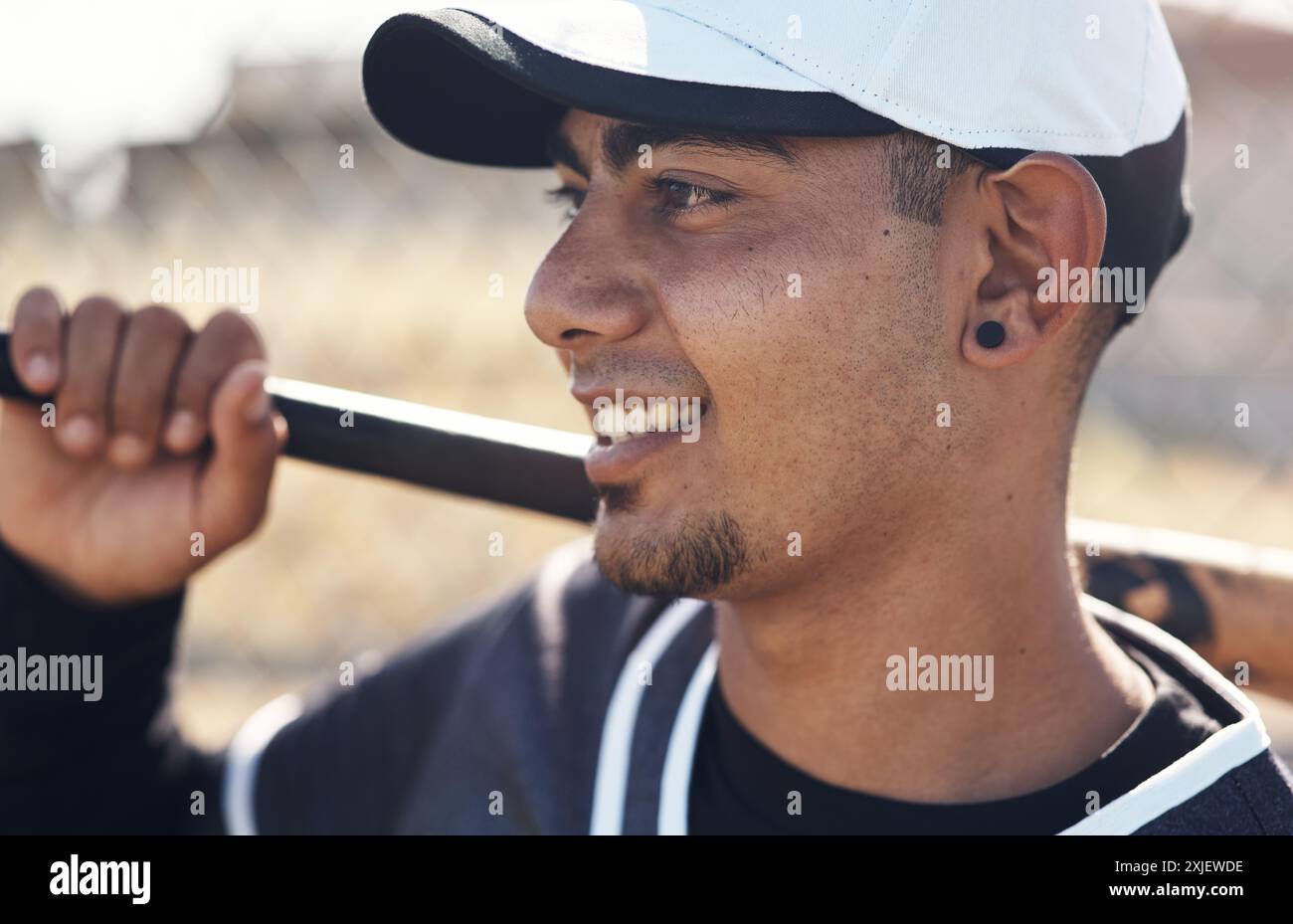Man fitness thinking stadium hi-res stock photography and images - Alamy