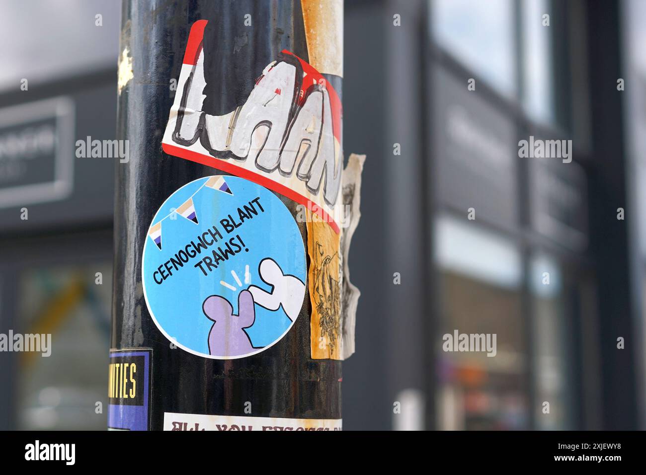 Welsh language protest hi-res stock photography and images - Alamy