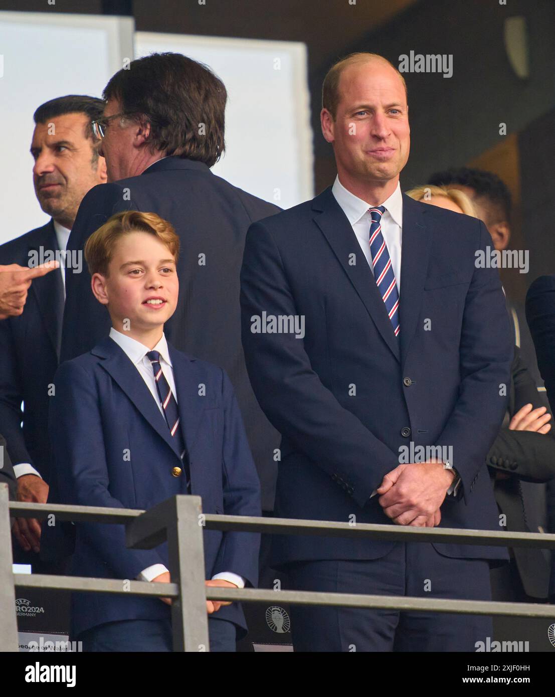 William, Prinz von Wales, Prince of Wales with son Prince George in the ...
