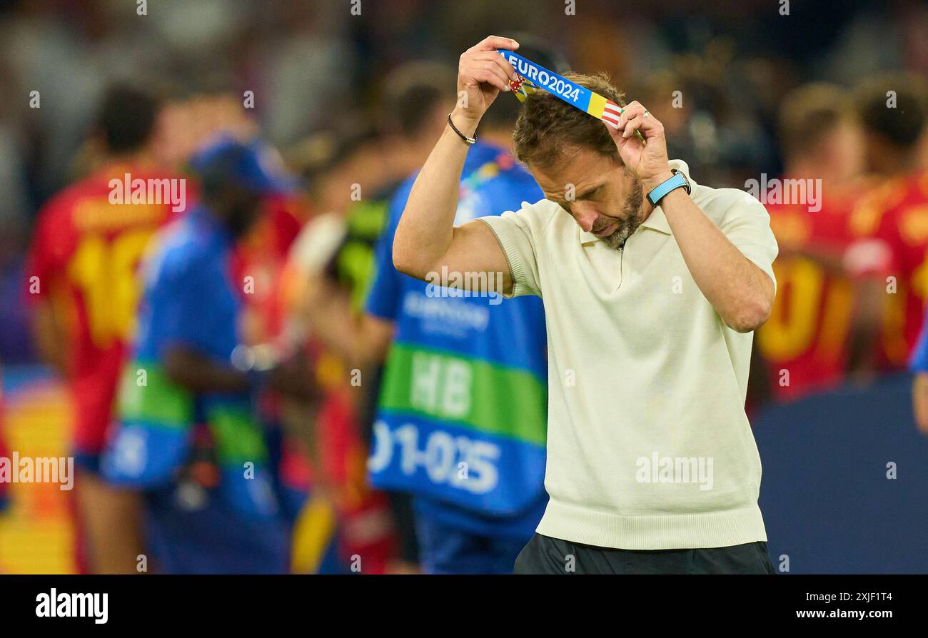 Gareth Southgate, headcoach England, sad at the winners ceremony and ...