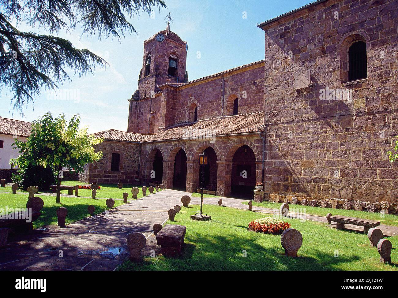 Echalar hi-res stock photography and images - Alamy