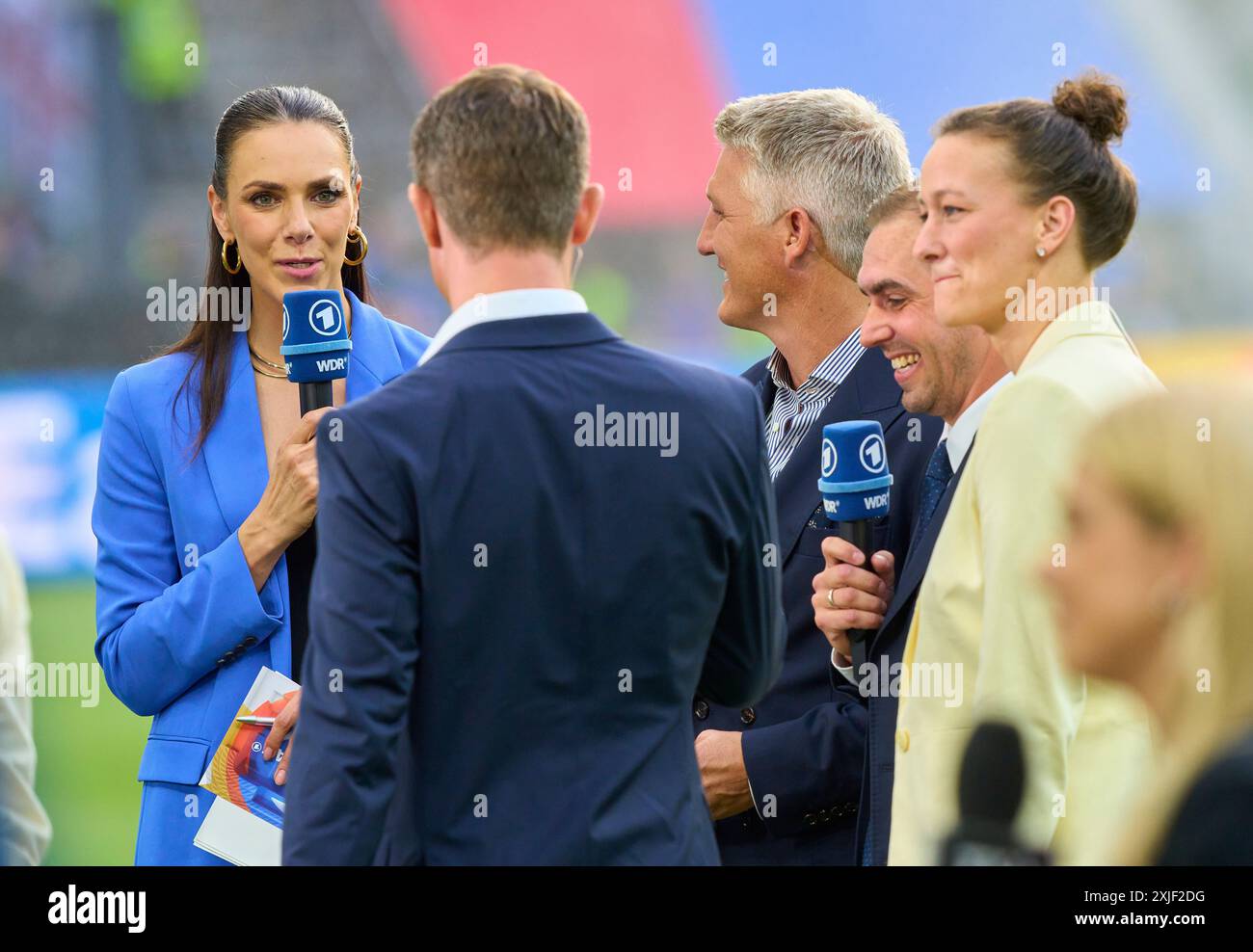 Alexander Bommes, Almuth Schult, ARD TV Moderator, Expertin, Esther ...