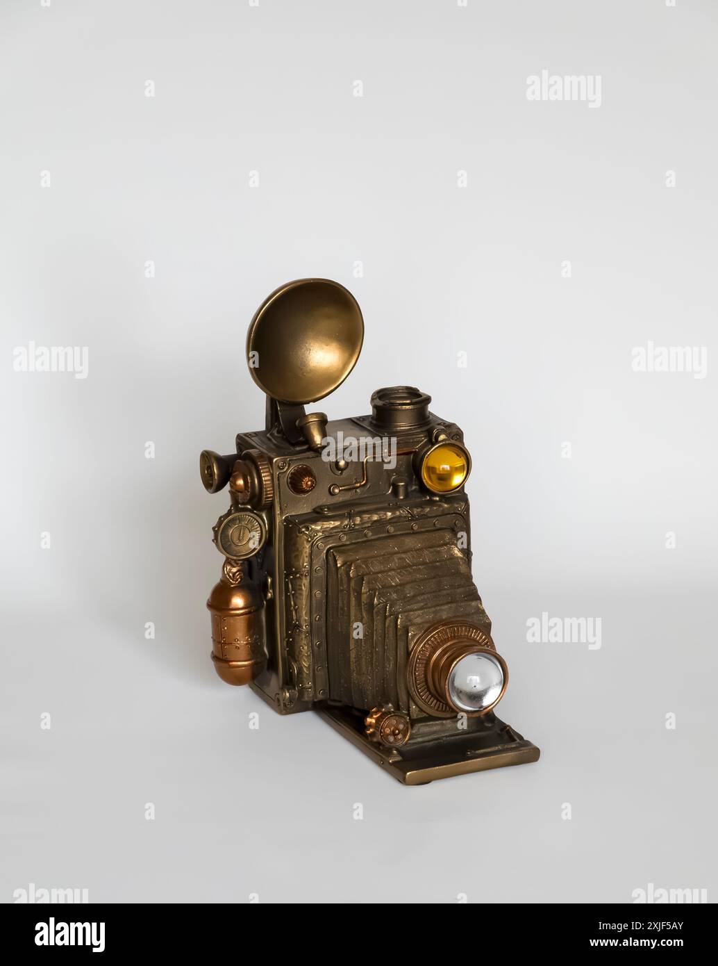 model of Steam punk bellows folding camera Stock Photo - Alamy