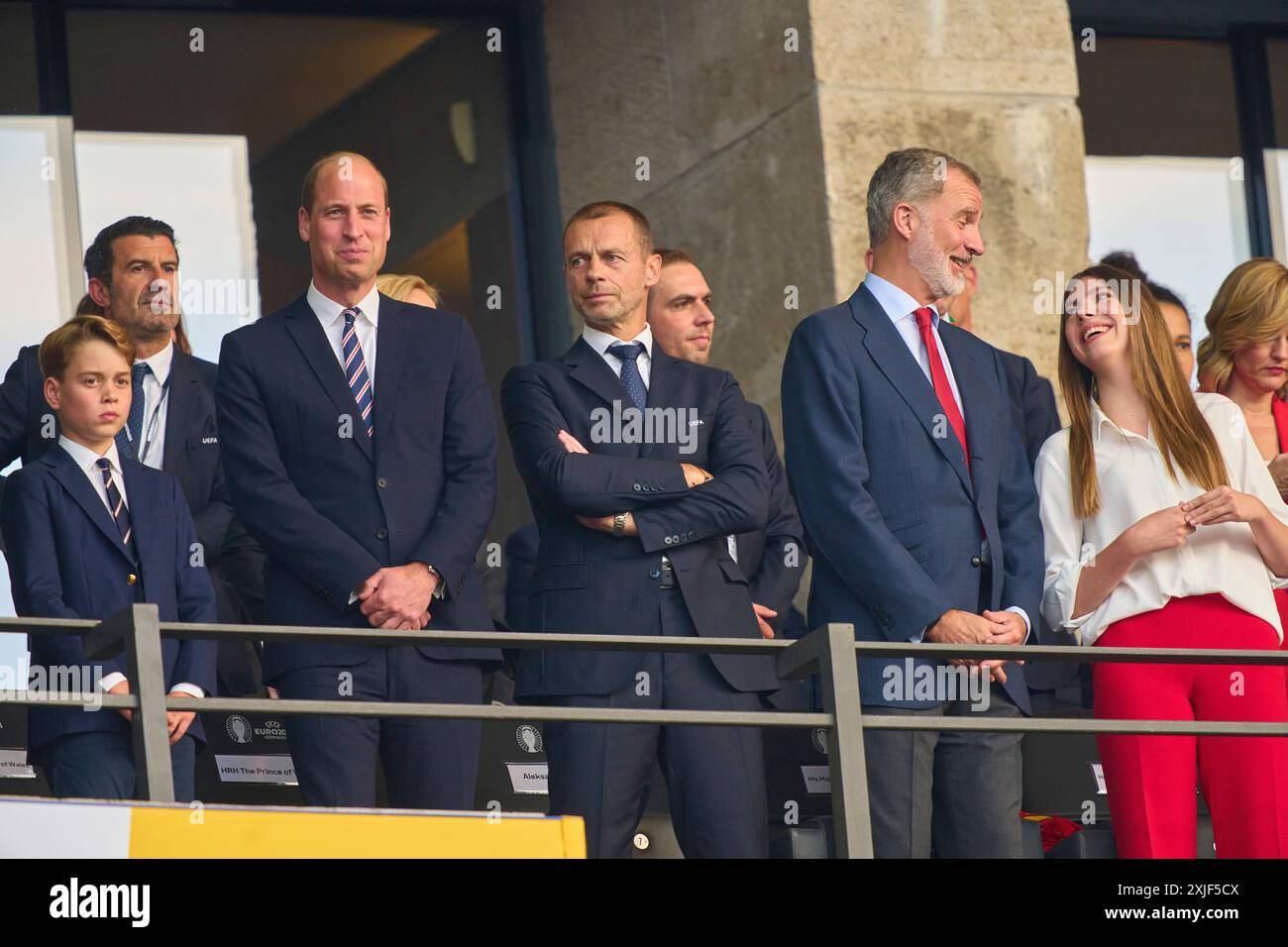 William Prince of Wales with son George, Felipe VI. (R) Koenig von ...