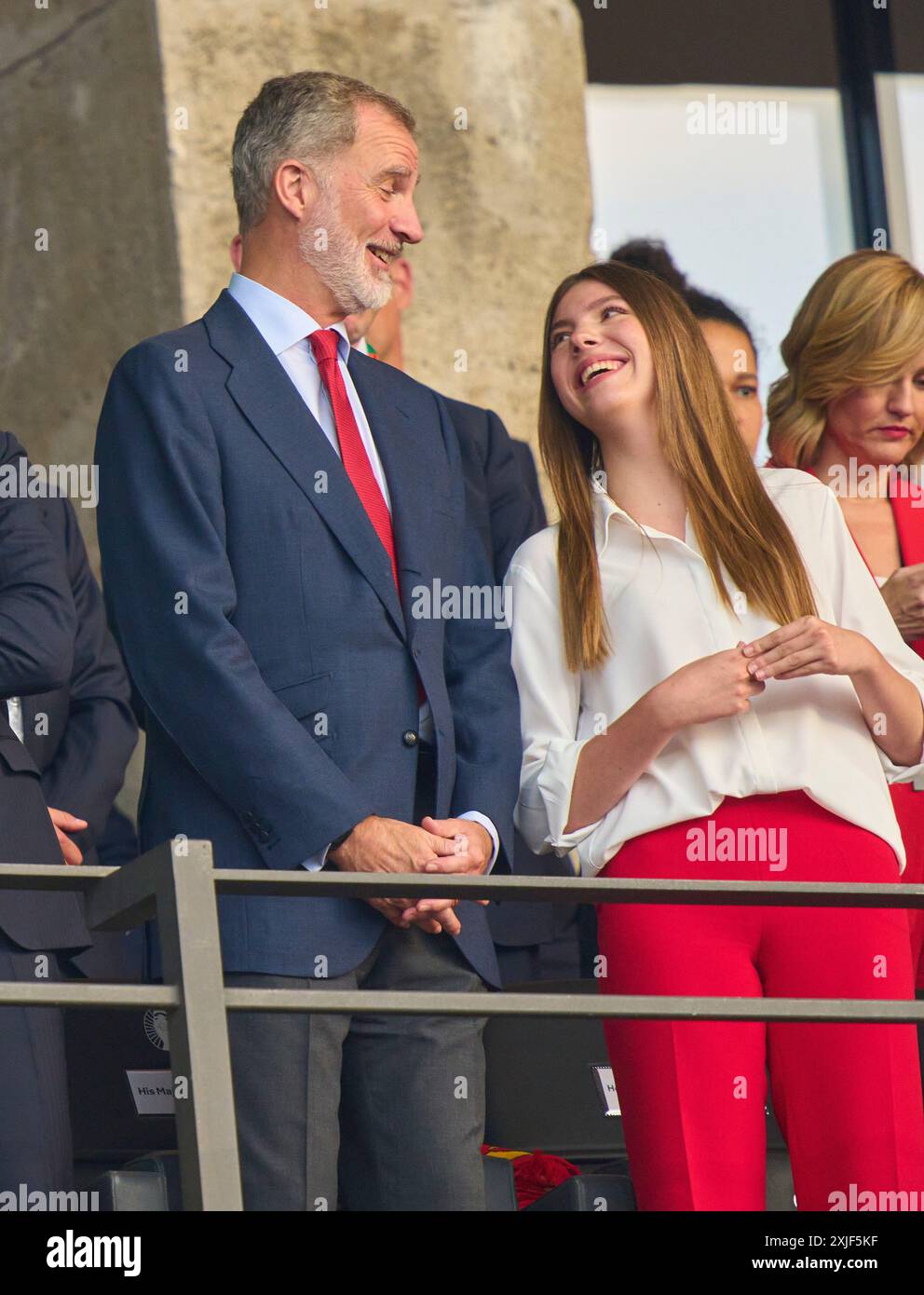 Felipe VI. (R) Koenig von Spanien with daughter Sofia in the final ...