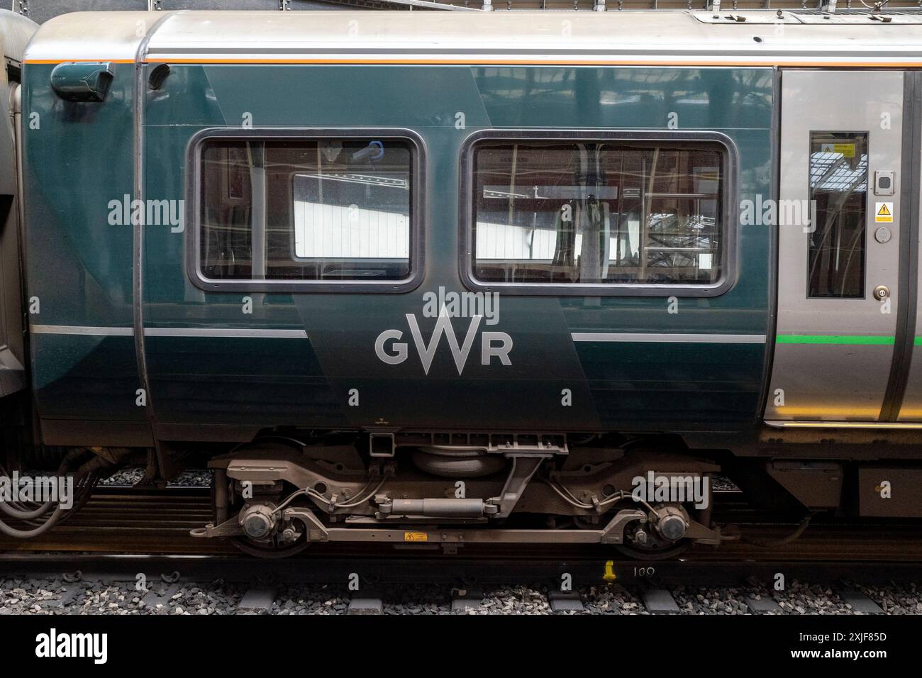 London, UK. 18 July 2024. A GWR, Great Western Railways, train at ...