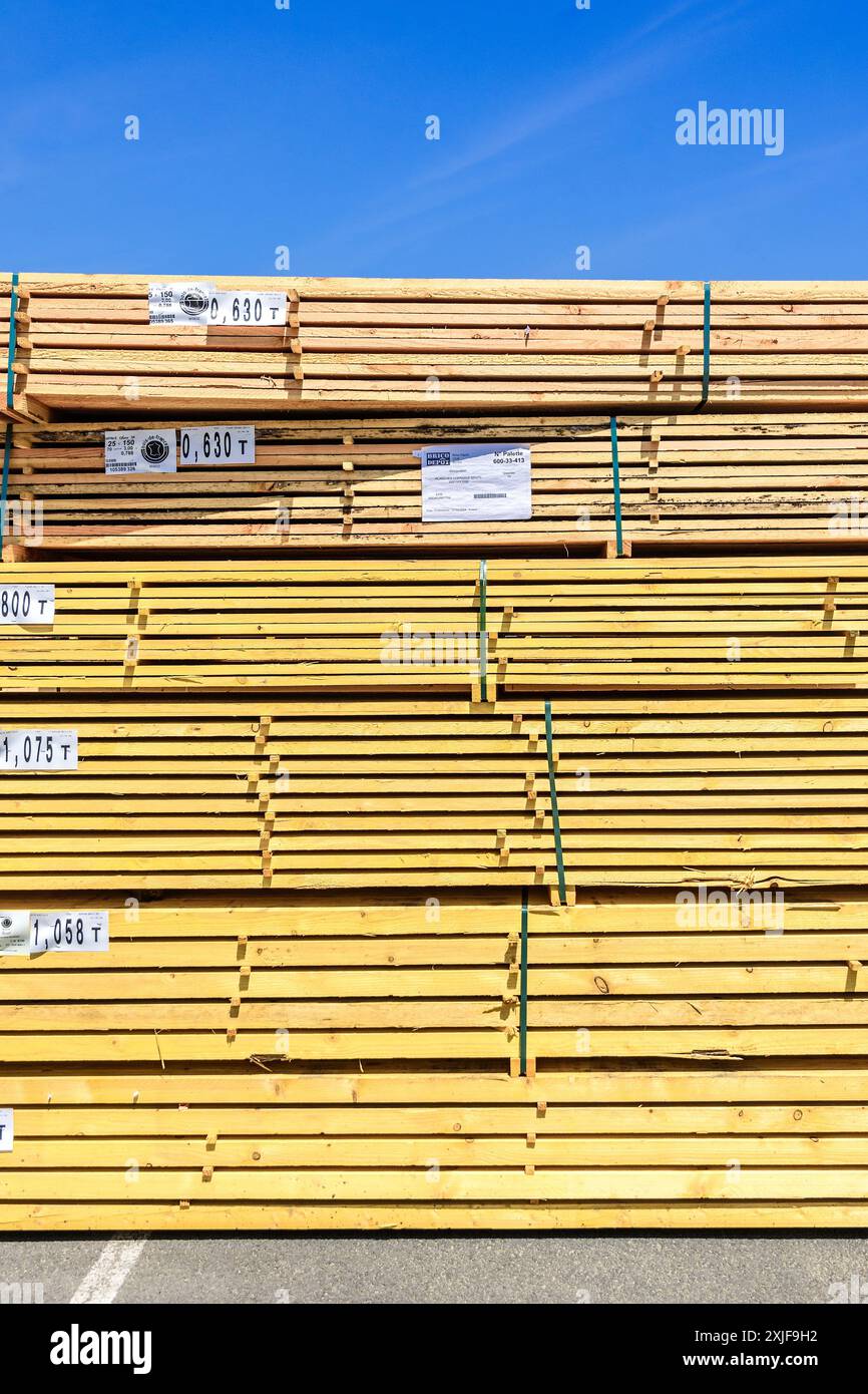 Stacks of softwood timber building materials at Brico Depot - Dissay ...