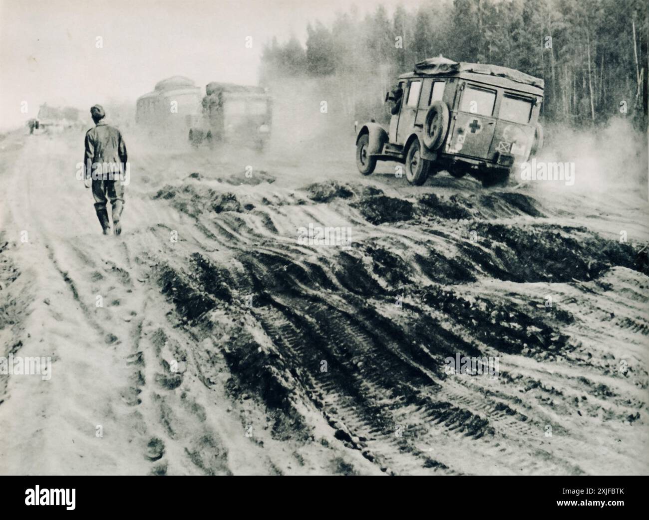 Advanced military tactics hi-res stock photography and images - Alamy