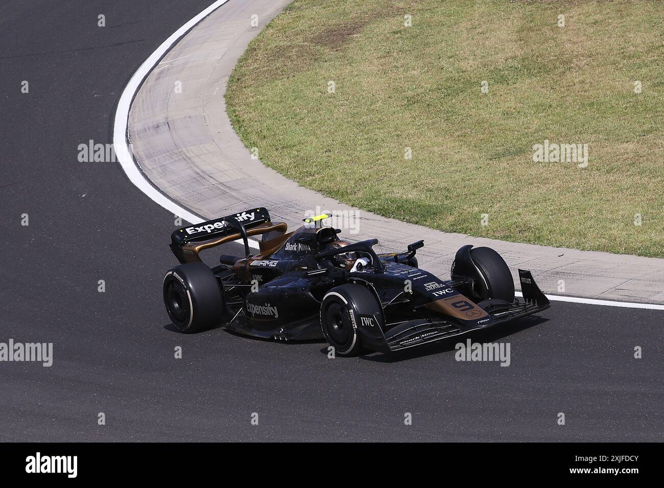 09 APX GP Modified F2 car prepared by Mercedes Applied Science and ...