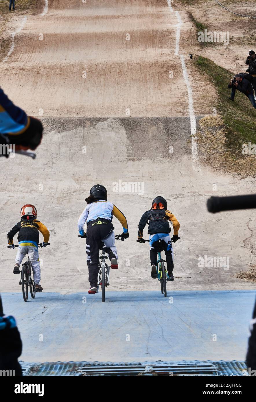 Biker silhouette drawing hi-res stock photography and images - Alamy