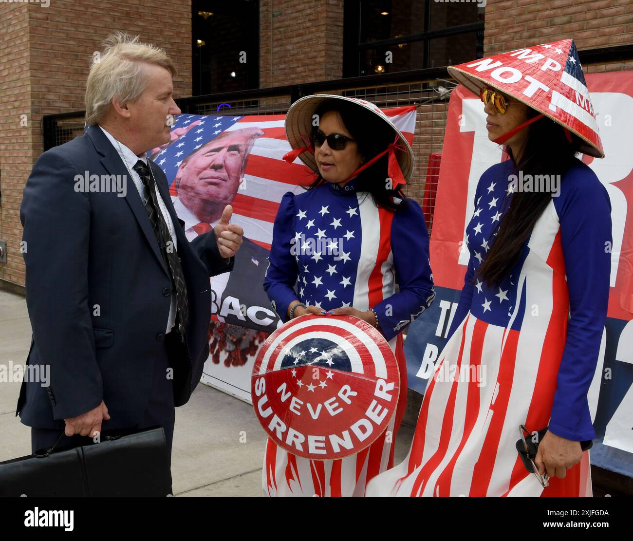 Milwaukee, Wisconsin, USA. 17th July, 2024. AMY LEE, left, and her ...
