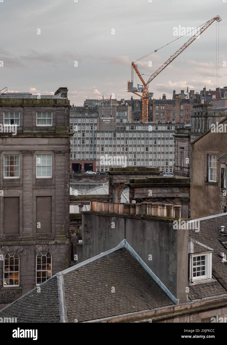 Edinburgh house construction hi-res stock photography and images - Alamy