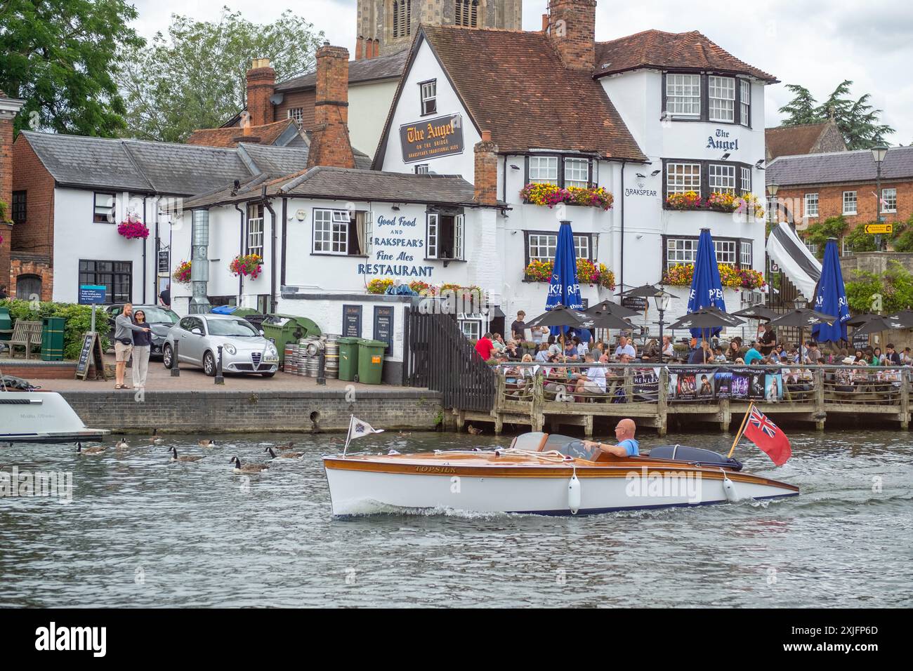 HENLEY ON THAMES, OXFORDSHIRE, UK- JULY 14, 2024: View of Henley on ...