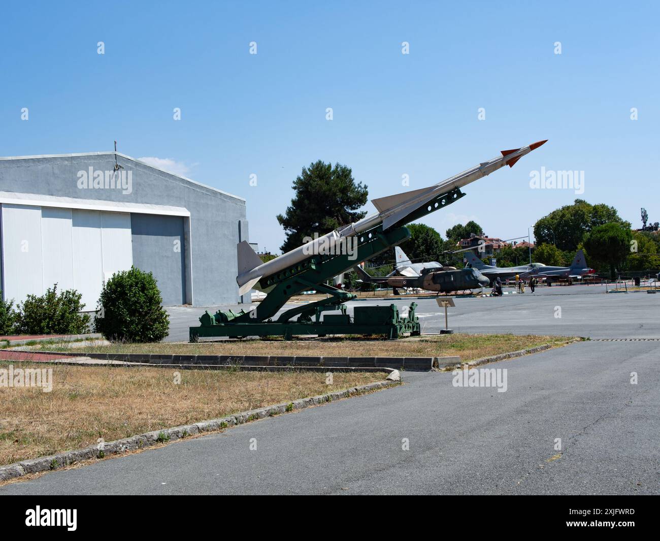 Missile guidance system hi-res stock photography and images - Alamy