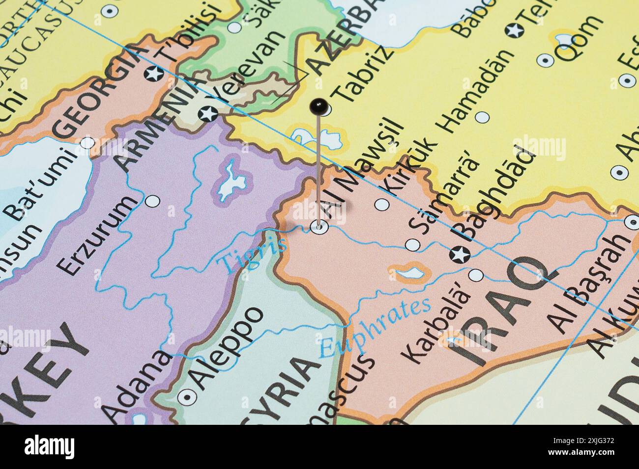 Mosul hi-res stock photography and images - Alamy