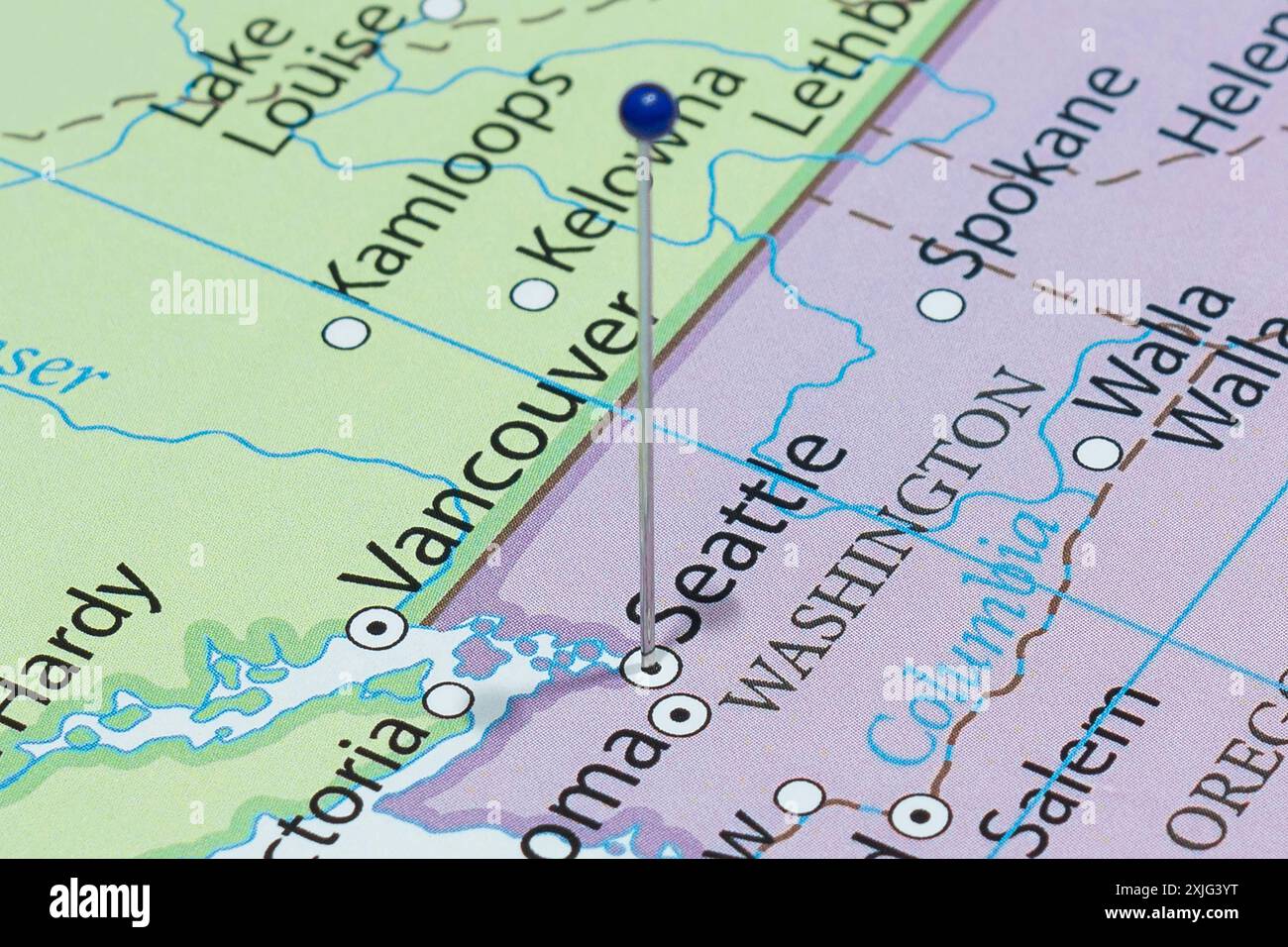 Close up to a Seattle city with a blue pin needle into United States of ...