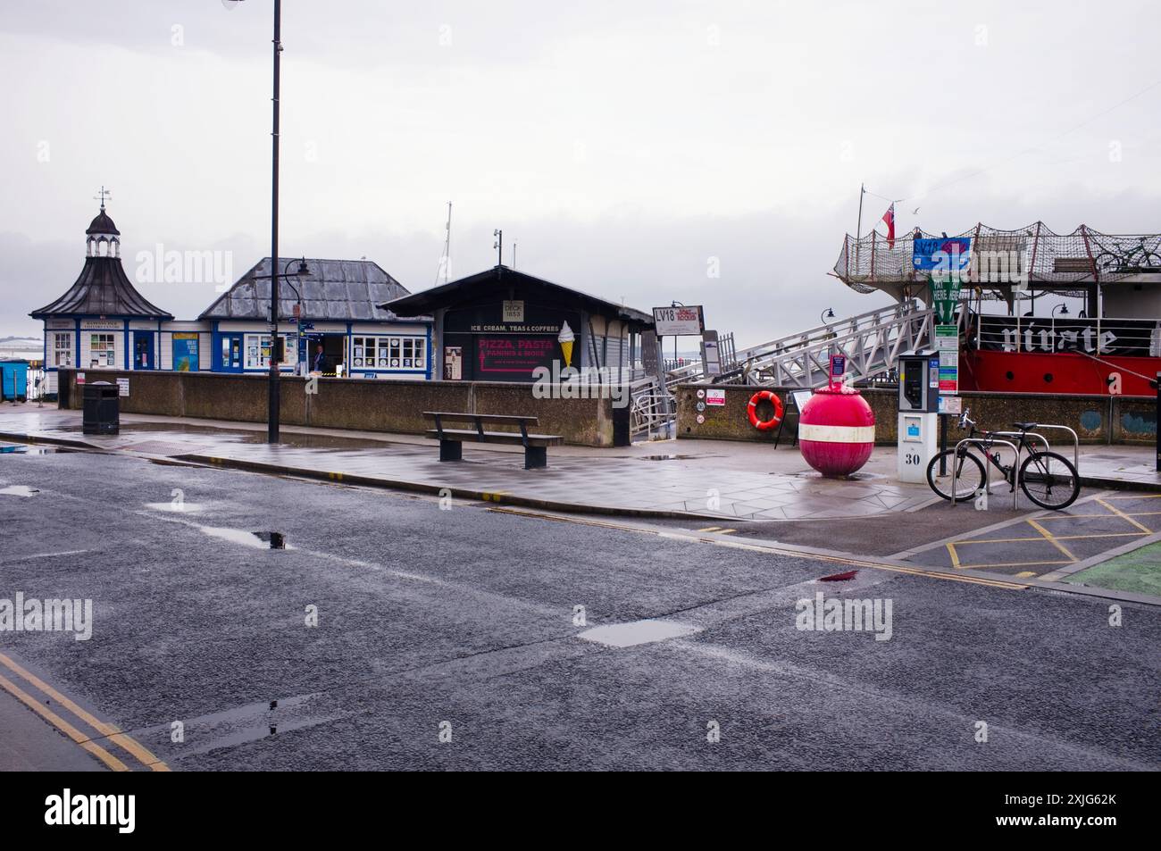 Harwich harbour ferry hi-res stock photography and images - Alamy