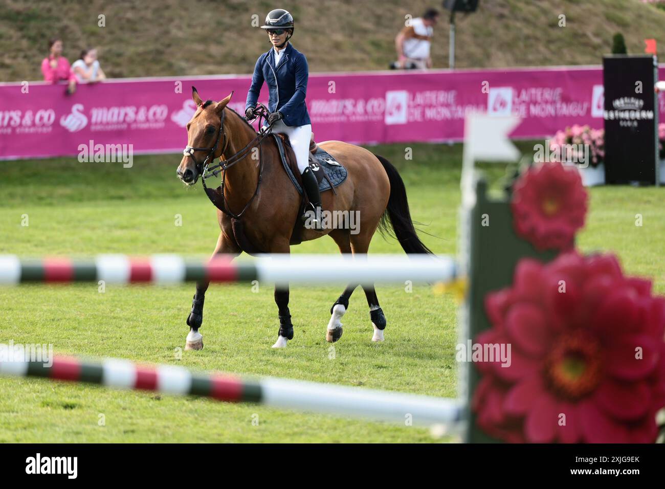 Alise Oken of the United States with Forrestal during the Prix du ...