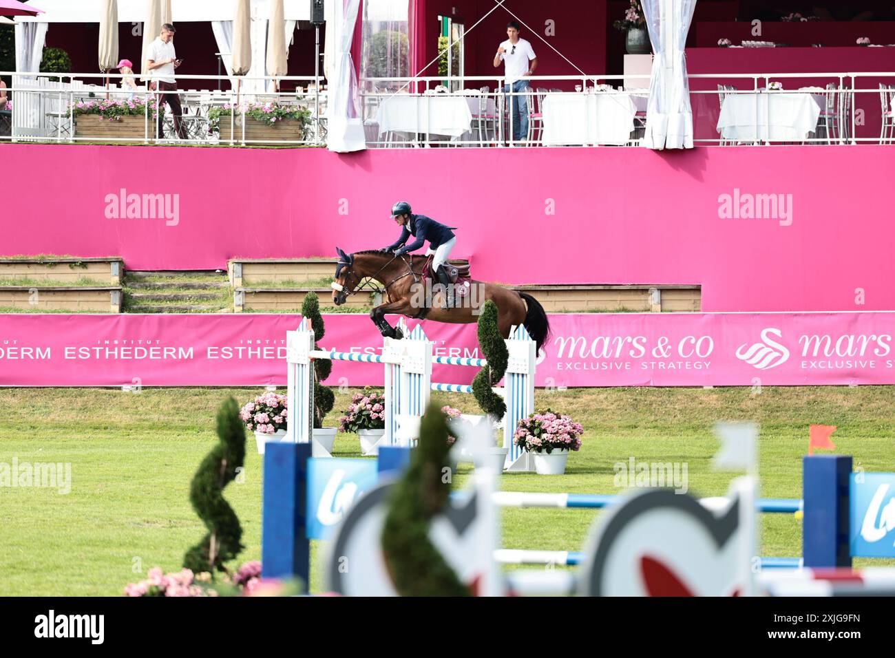 Emeric George of France with Gloria Mercoeur during the Prix du Conseil ...
