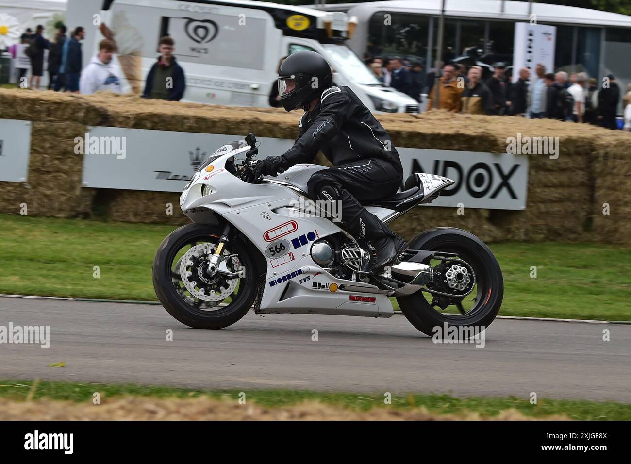 Norton NRS 588, White Charger, First Glance Road Bikes, new bikes ...