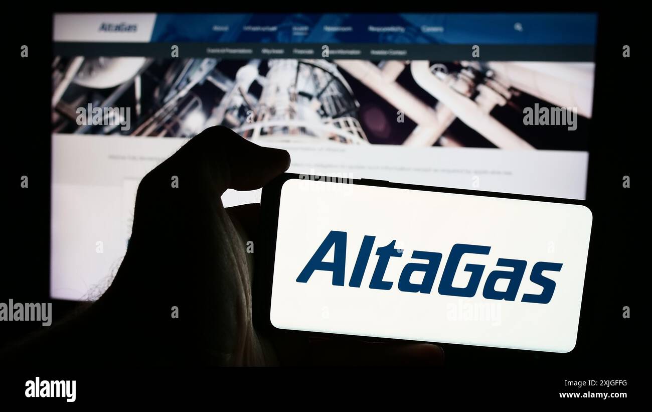 Internet alta hi-res stock photography and images - Alamy