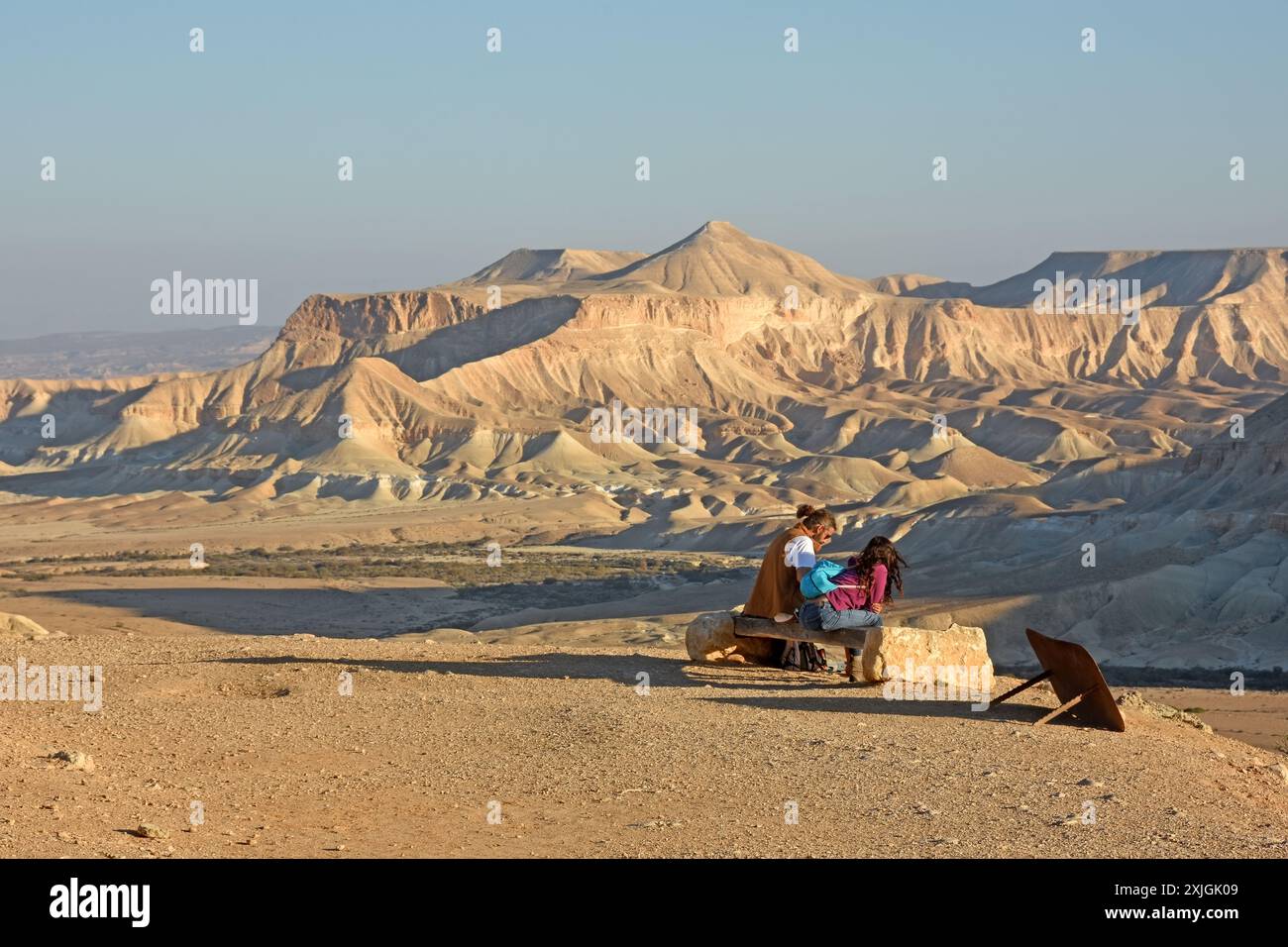 Desert wadi river people hi-res stock photography and images - Alamy