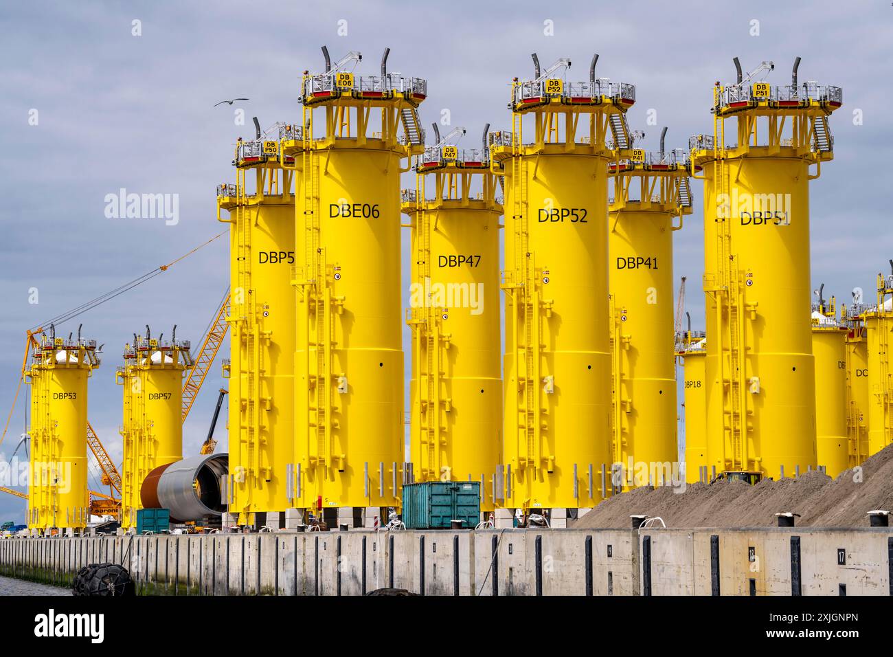 SIF Offshore Foundaitons, production of foundations, monopiles, for ...