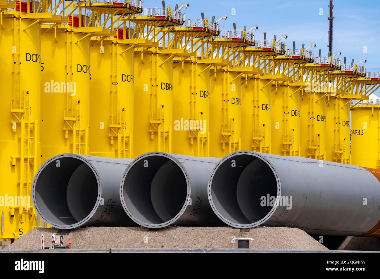 SIF Offshore Foundaitons, production of foundations, monopiles, for ...
