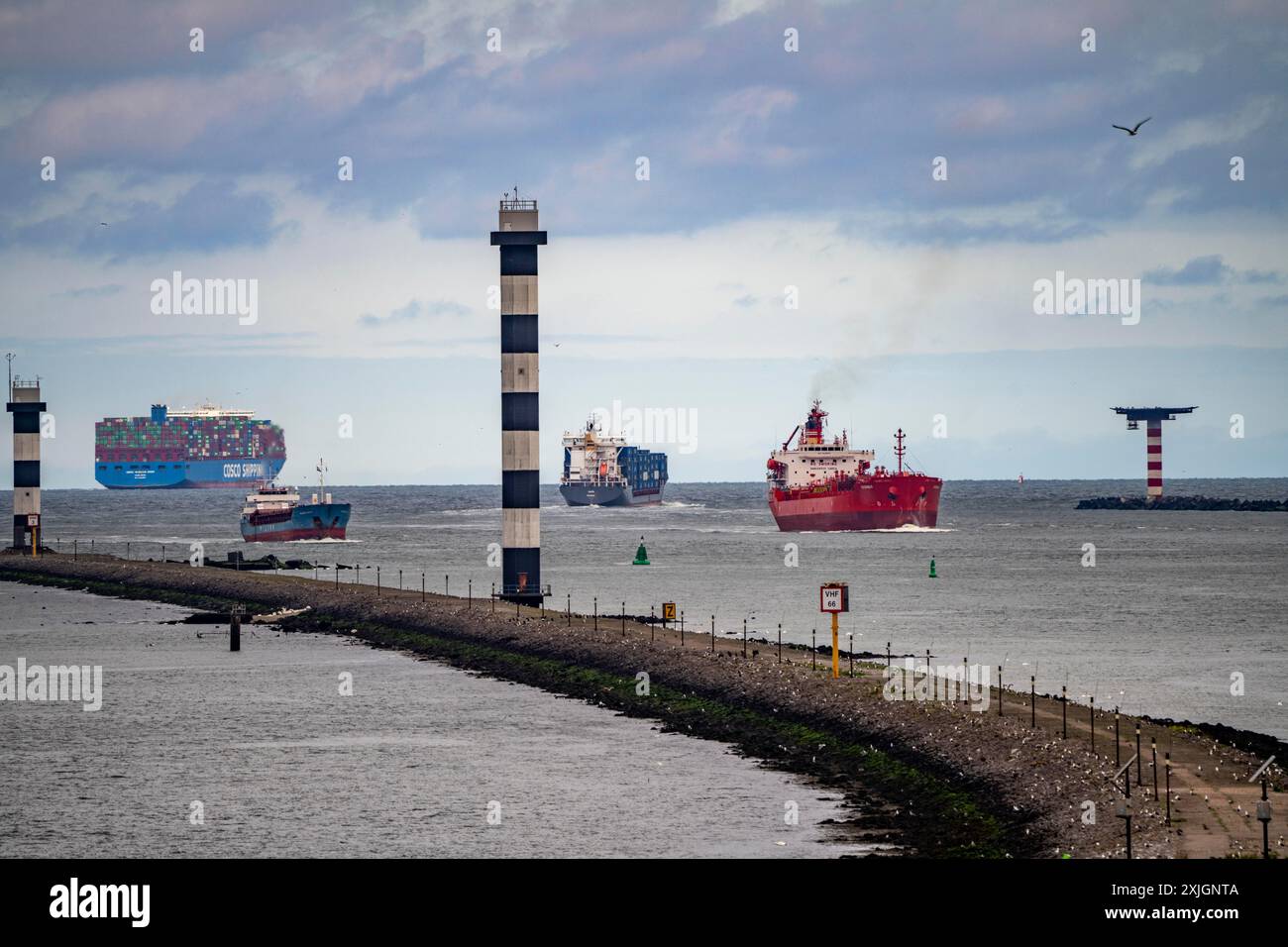 Entrance to the seaport of Rotterdam, various ships, container ...
