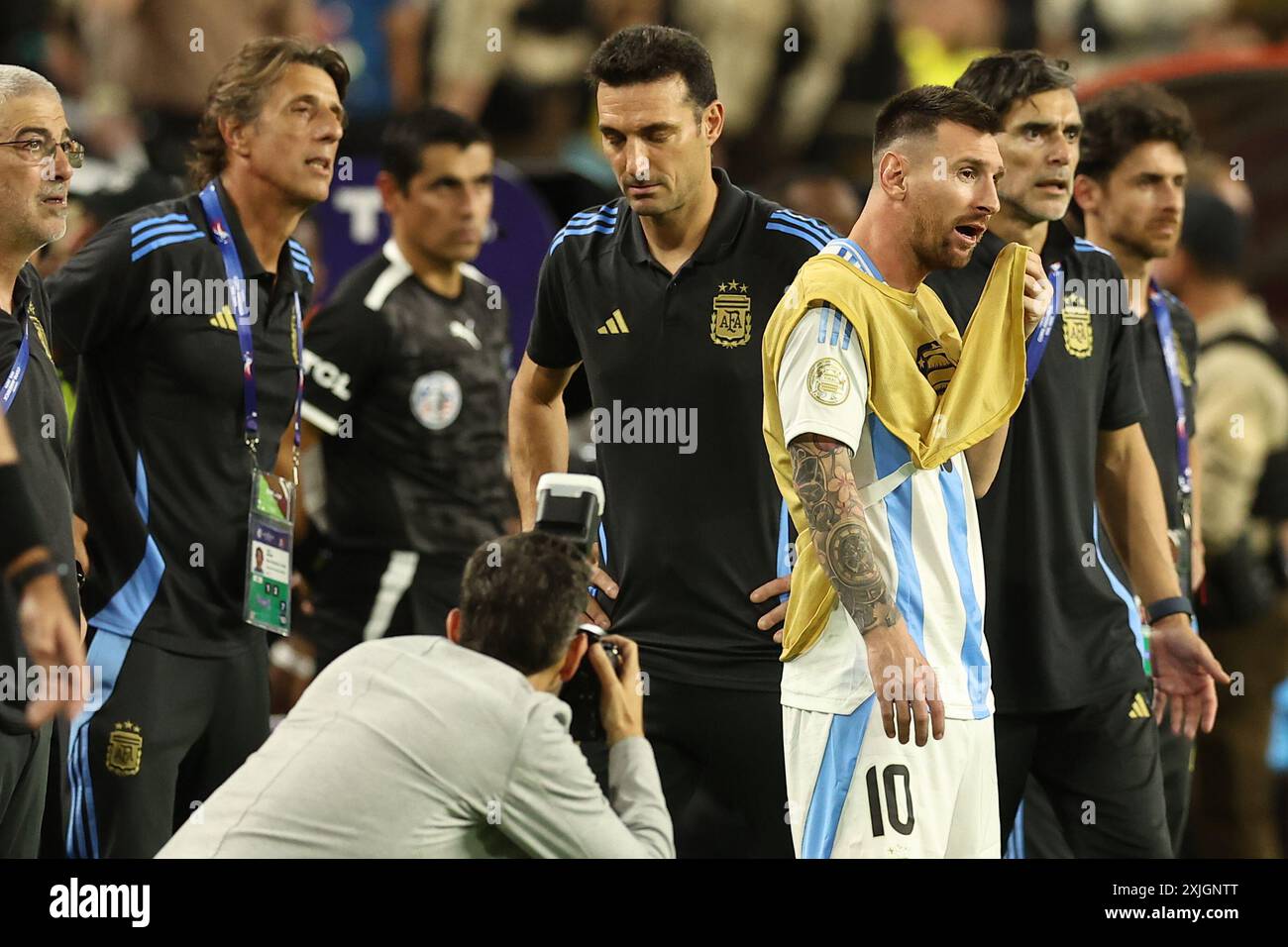 Argentina's forward Lionel Messi (3rd-R( gestures next head coach ...