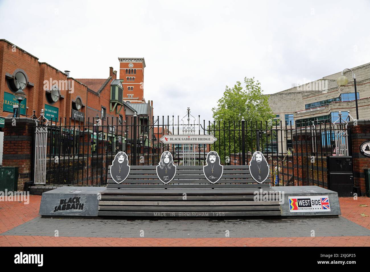 Ozzy osbourne broad street hi-res stock photography and images - Alamy
