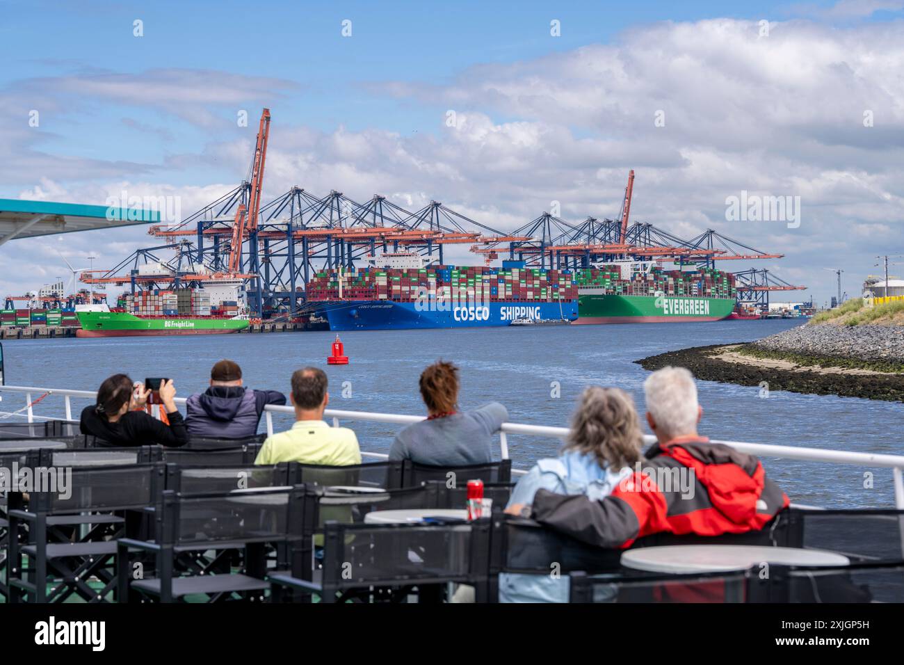 Harbor tour in the seaport of Rotterdam, Maasvlakte 2, container ...