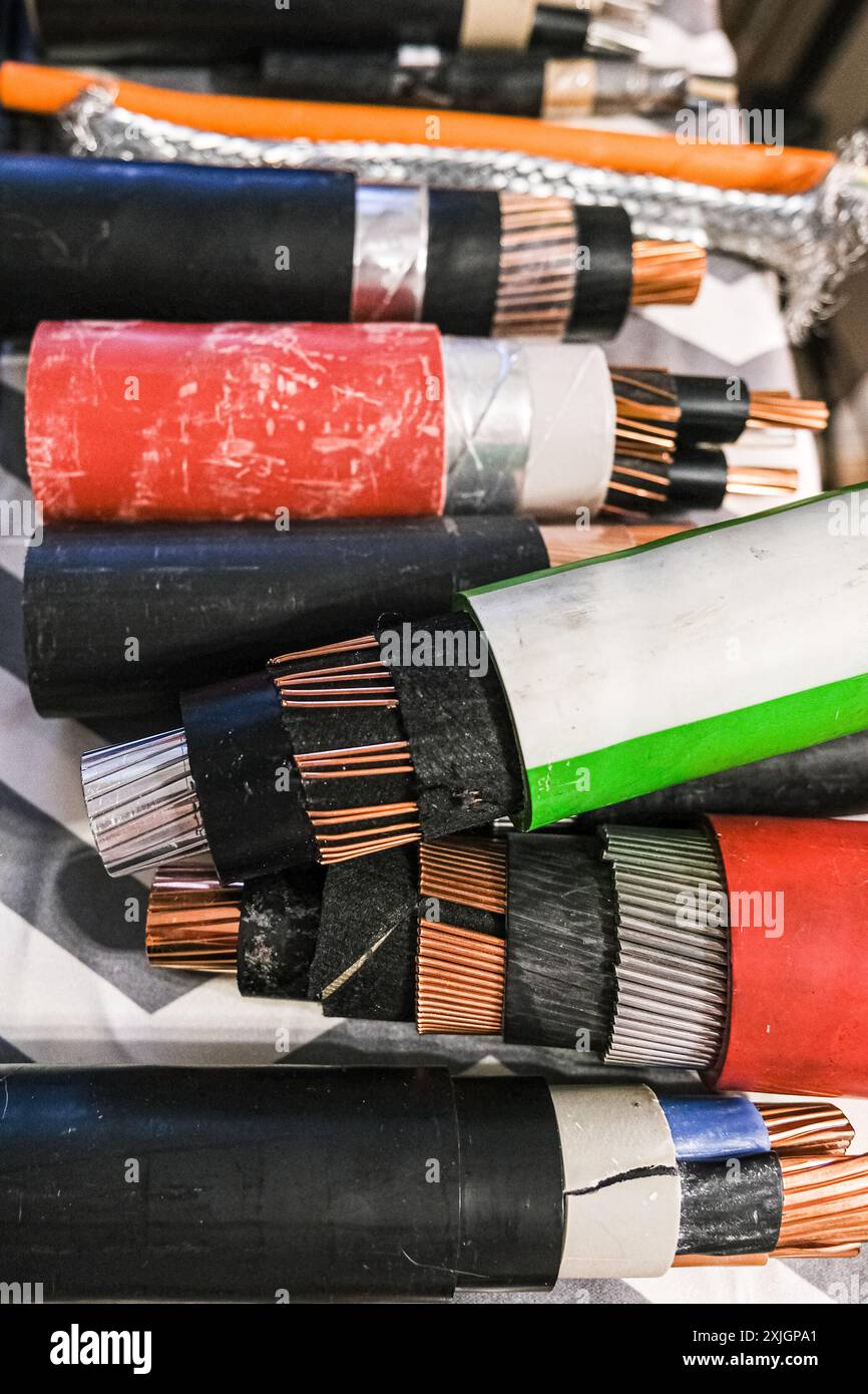 Cross section of high-voltage cable High quality photo Stock Photo - Alamy