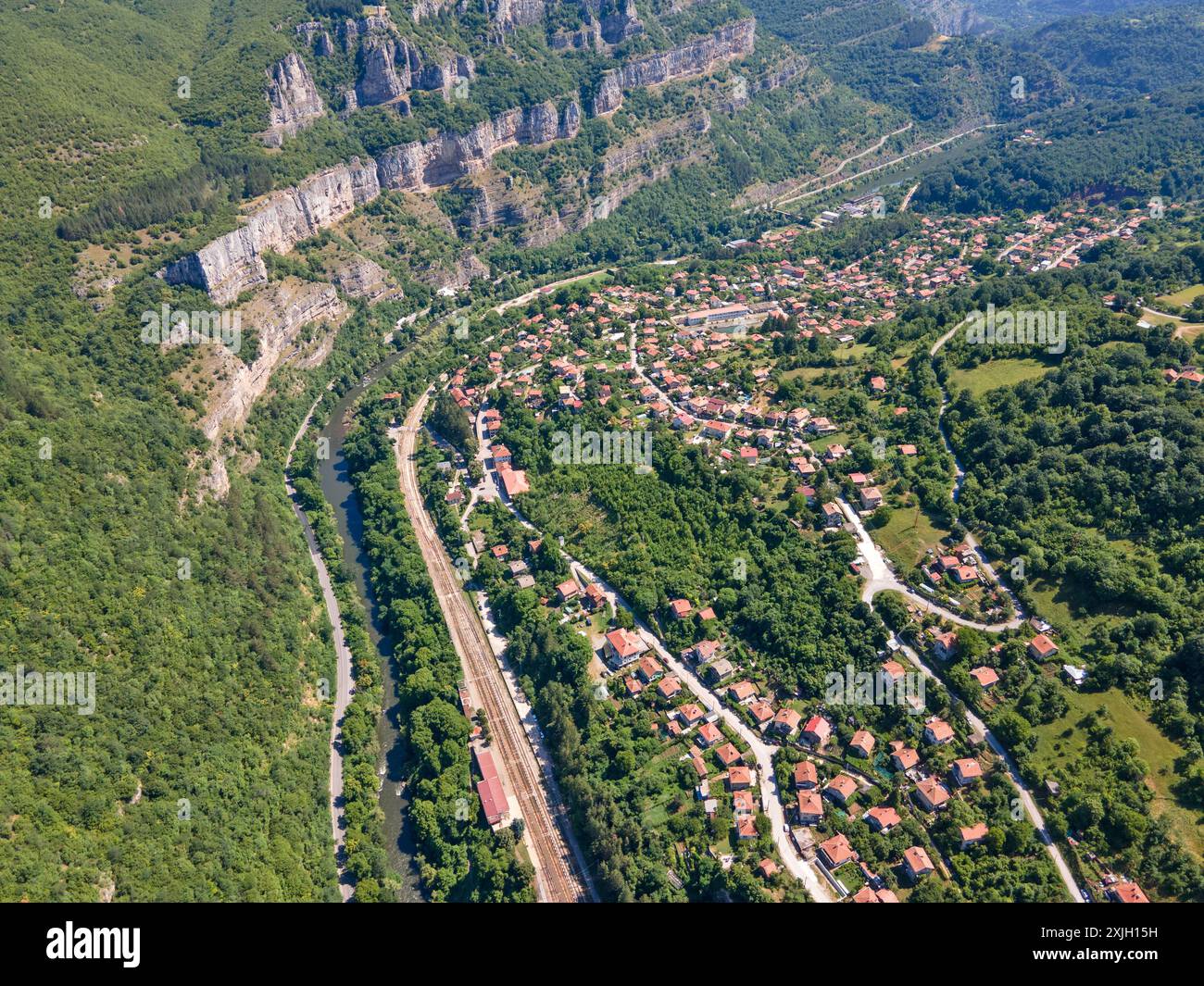 Aerial view of Iskar river Gorge near Lakatnik Rocks, Balkan Mountains ...