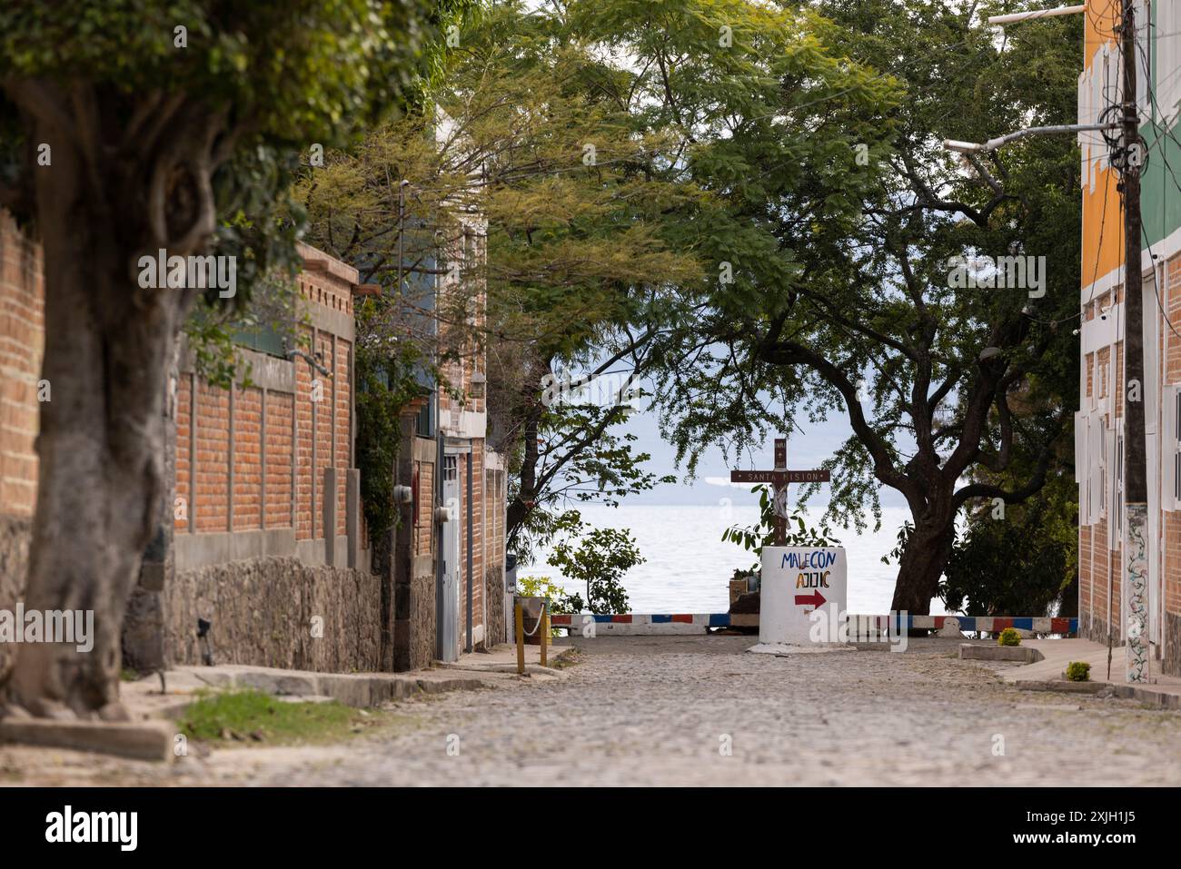 Ajijic, Jalisco, Mexico - December 22, 2023: Afternoon sunlight light ...